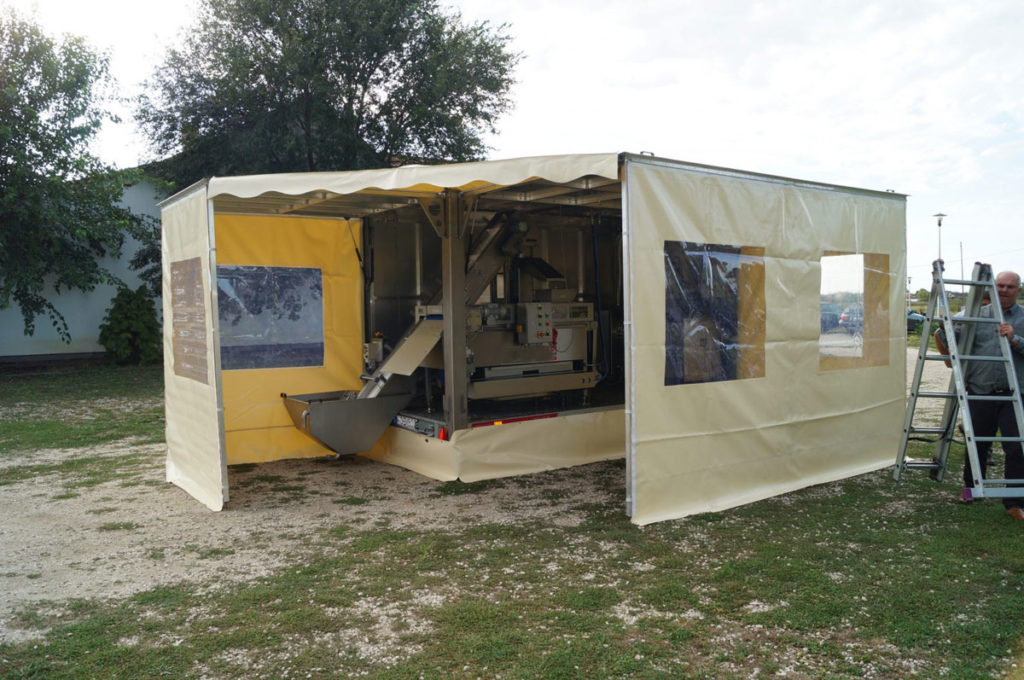 MFPU-300-MG : Mobile fruit processing unit 300 kg/hr