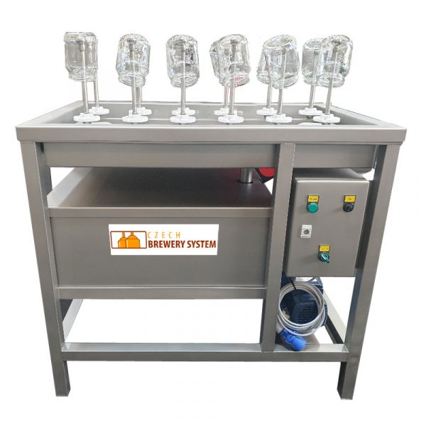 Semi-automatic washing machine for 12 bottles, 2 chemicals