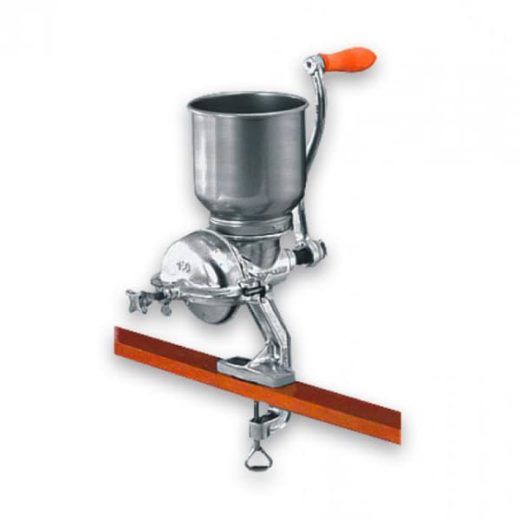 Hand malt crusher - machine to manual squeezing of malt grains